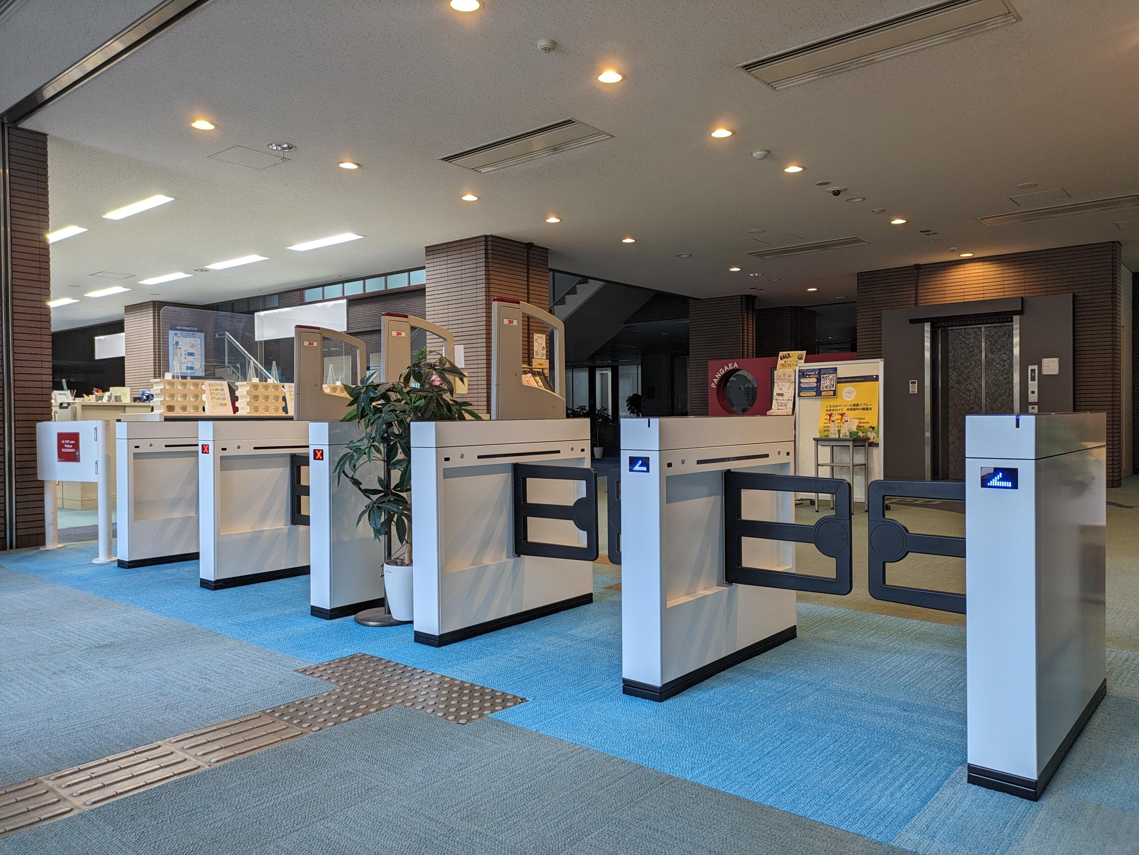 日本コントロール株式会社｜図書館入館ゲートの開発・運用・保守ならNCC